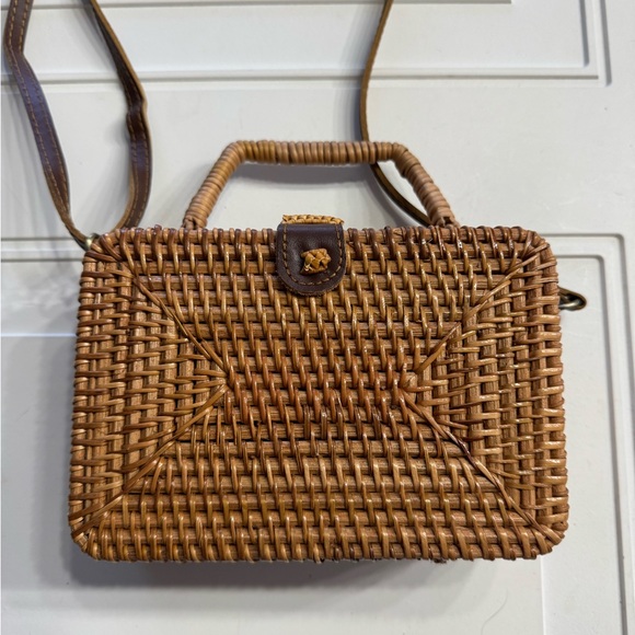Unbranded | Bags | Wicker Picnic Basket Rectangular Crossbody Bag Purse ...